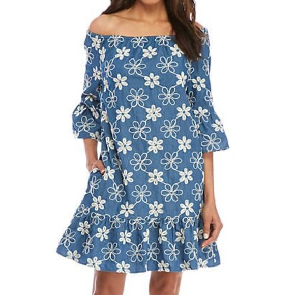 ECI | Dresses | Eci New York Embroidered Chambray Dress | Poshmark